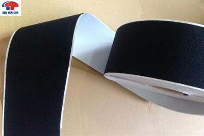 China Selbstklebender Haken und Schleife der 100% Nylon-Masse nehmen Befestigung 25 Yard pro Rolle auf zu verkaufen