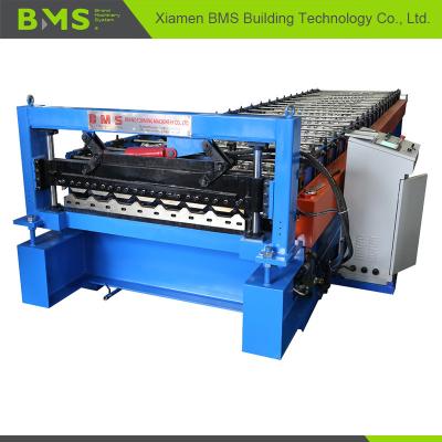 Cina Il pannello automatizzato del tetto del metallo lamina a freddo la formazione del consumo di energia basso a macchina in vendita