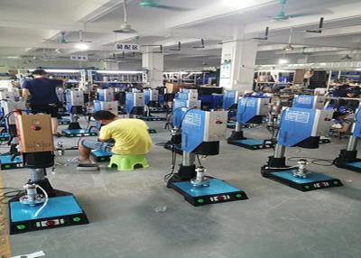 中国 3200W 15KHzの超音波プラスチック溶接機 販売のため