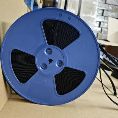 Chine bande de couverture avancée de 8 mm largeur de bande de support bobine de bande avec 4 mm de diamètre et 400 mm de longueur de bande de leader à vendre