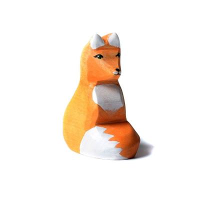 Cina Il ODM dell'OEM ha scolpito il bambino di legno Toy Ornaments Non Toxic dello scoiattolo in vendita