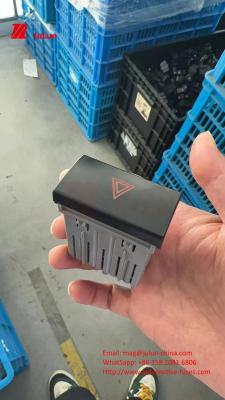 BC45-13A350-BA Mercedes W201S123 Truck Truck Button Dangerous Switch