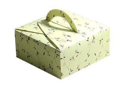 China Disposable Small Cake Bakery Box Customzied Size Eco Friendly With Handle for sale