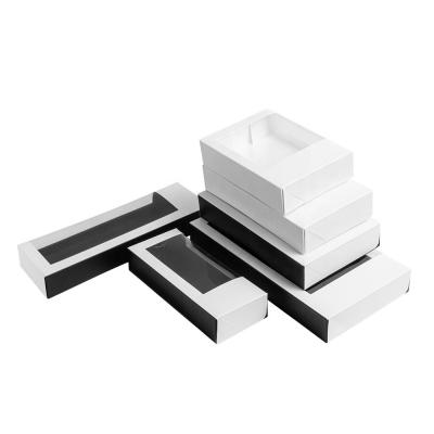Chine Boîte à emporter à sushi de catégorie comestible de rectangle avec la fenêtre de PVC à vendre