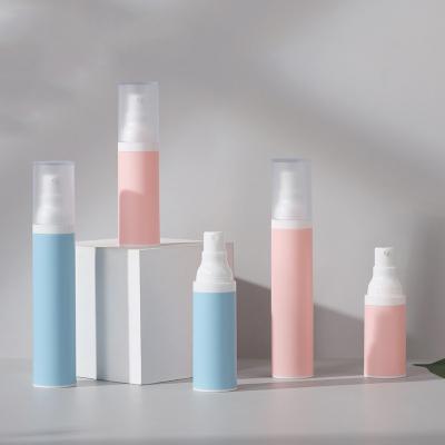Cina Multicolore riutilizzabile delle bottiglie senz'aria cosmetiche dello spruzzo 30g in vendita