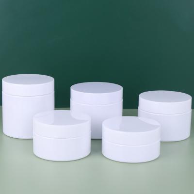 Cina Barattolo bianco cosmetico su ordinazione della crema per il corpo di Logo Pet Plastic Storage Jar pp in vendita