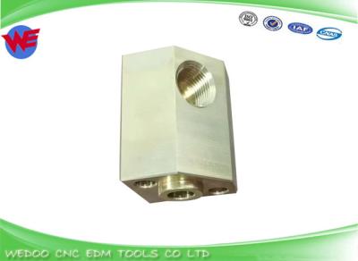 Cina X263D272H02 BLOCCO DI PIPE MV Per Mitsubishi X263D272H02 23*19*29.5MM in vendita