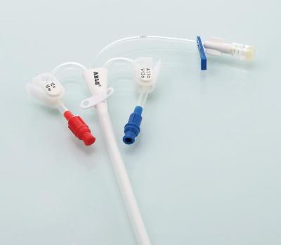 中国 よい価格のDialyzerのHemodialysisセット 販売のため