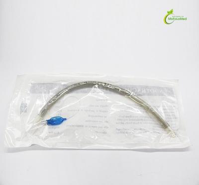 中国 よい価格のピグテールの中央静脈のカテーテルのキットの三倍の内腔CE/ISO 販売のため