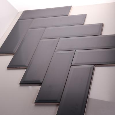 中国 10x30は壁のタイルの光沢の浴室の内部のセラミック タイル黒い色を防水します 販売のため