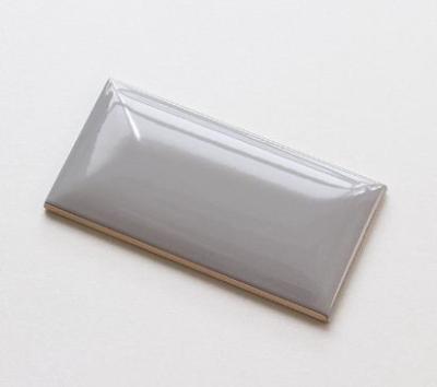 Cina La parete ceramica decorativa di colore grigio di progettazione di sguardo del pane piastrella 7.5x15cm in vendita