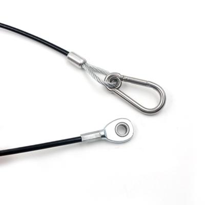 Cina la plastica nera di 4.0mm ha ricoperto gli accessori del cavo dell'acciaio inossidabile di carabiners dello screwgate per controllare in vendita