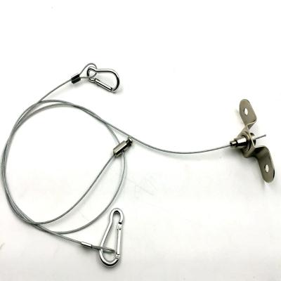 Cina 1.2mm ha galvanizzato il corredo della sospensione del corredo/contrassegno della lampada di pendente con il cavo del soffitto in vendita