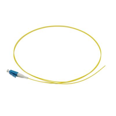 Cina Treccia di fibra ottica di singolo modo 1.5M Simplex LC UPC 0.9MM in vendita