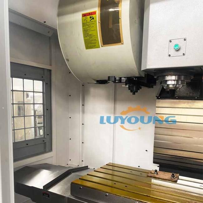 VMC1370 machining center in operation