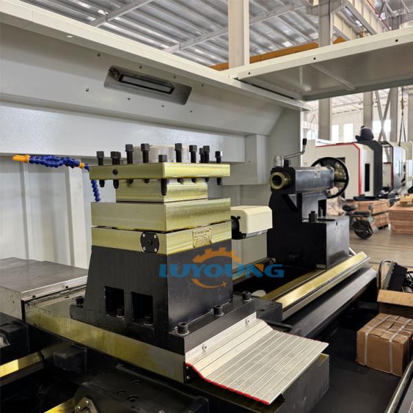 Quality 15kw CK6180 Heavy Duty Cnc Lathe Machine Manual Chuck And Tailstock With 4 for sale