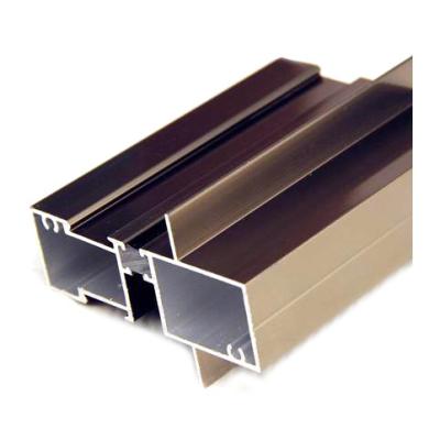 Chine La porcelaine a anodisé des profils Champagne de fenêtre en aluminium de 2.0mm à vendre