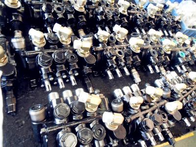 Cina Il carrello elevatore di tonnellata JAC delle parti 3 del circuito idraulico parte la valvola idraulica per TOYOTA in vendita