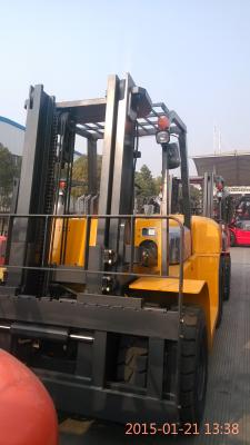China Caminhão de empilhadeira diesel CPCD70H/caminhão do pneumático contínuo de 7 toneladas de empilhadeira industrial à venda