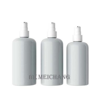Cina Bottiglia PET industriale per cosmetici realizzata in materiale PET resistente in vendita