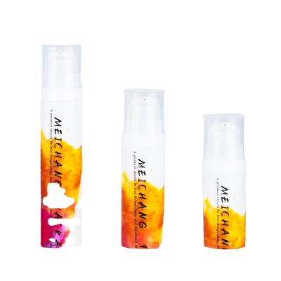Cina 5 ml 10 ml 15 ml PP Bottiglia di pompa di lozione bianca senza aria Bottiglia toner con tappo industriale in vendita