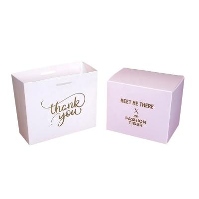 China Coffee Package Beauty Set Box Hot Stamping Logo Art Paper Bag Christmas Presents Paper Box With Lock And Key For Tea Jar for sale