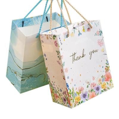 Cina Scatole di imballaggio in cartone con maniglia per prodotti campione personalizzati in vendita