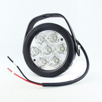 中国 LED はライト至点の全盛の広い点のトラック SUVs のために円形コンボの洪水ライト 70W を働かせます 販売のため