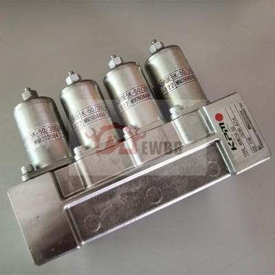 Cina MN0900384 Excavator Electrical Parts Solenoid Valve KDRDE5K-50/30C50-122 in vendita