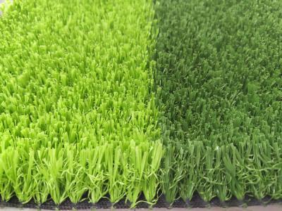 Cina densità verde scuro dell'erba artificiale ampia 1m di calcio di 1x4m 18900 non che riempiono in vendita