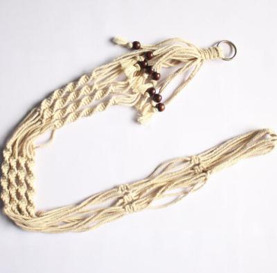 Chine ECO-Friendly COTTON rope White color Macrame Plant Hanger decorative plant hangers indoor plant hangers supplier à vendre