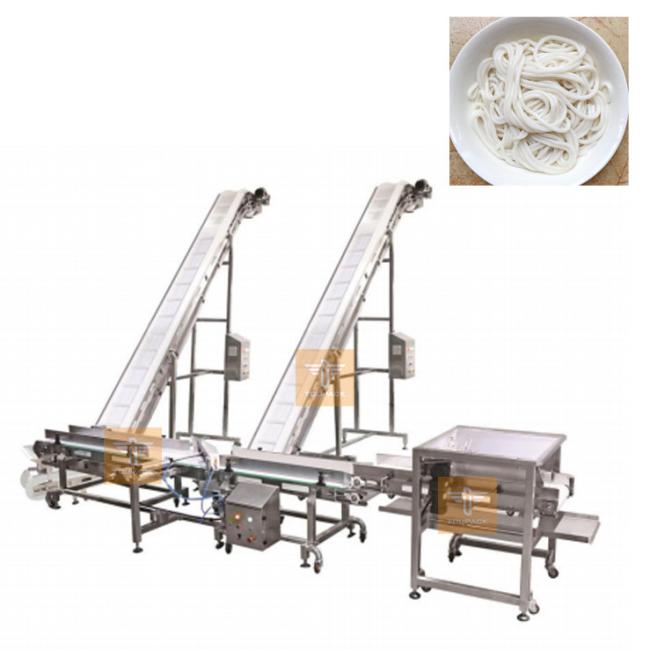 Automatic conveying system for rice noodles