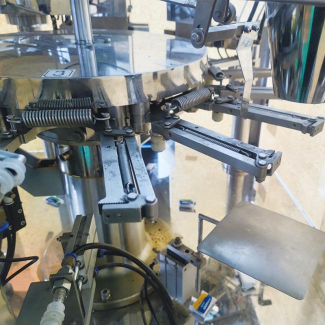 Side view of tray packing machine