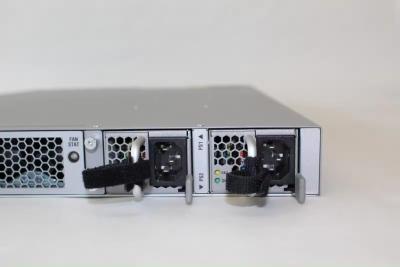 China VLAN-ondersteuning N5K-C5548UP-FA 32-poort stapelbare schakelaar met QoS SNMP LACP 2 PS 2 ventilatoren Te koop