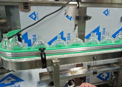 중국 안정되어 있는 성과 주류 병 충전물 기계 0.6-0.8 Mpa 380V/50HZ 판매용