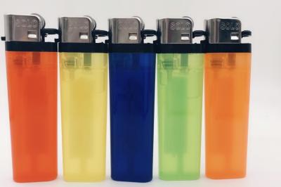 Cina OEM promozione di plastica elettronica monouso gas bulk lighter con certificato EN13869 in vendita