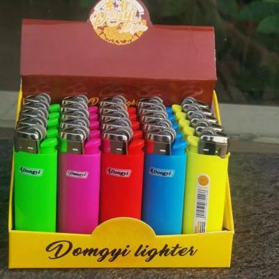 Cina Modello N.O. DY-077 accendini elettrici ricaricabili portatili per esterni J25 Mini/J25 Maxi in vendita