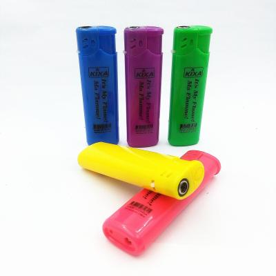 Cina Hunan Dongyi's Classic Gas Lighter Torch Dy-F005 per applicazioni a prova di vento in vendita