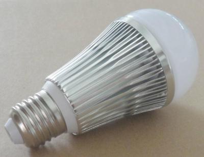 Cina Raffreddi il CA bianco 100V - 240V di Dimmable 8W delle lampadine di Samsung 5630 G60 LED in vendita