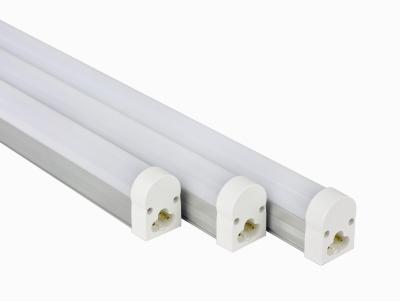 Cina La metropolitana di volt T5 LED del risparmio energetico 22W 12 accende 5 Ft, 50000 hors in vendita