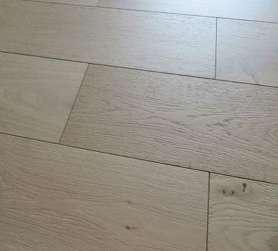 Chine European Oak 3 Layers Engineered Wood Flooring With Invisible Lacquer à vendre