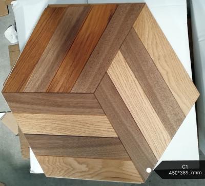 China La madera del hexágono dirigió el suelo del entarimado con diversos estilos y mezcló el bosque en venta