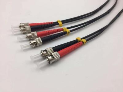 中国 低い挿入損失繊維のLCの複式アパートの黒LSZHのジャケットへの光学パッチ・コードST 販売のため