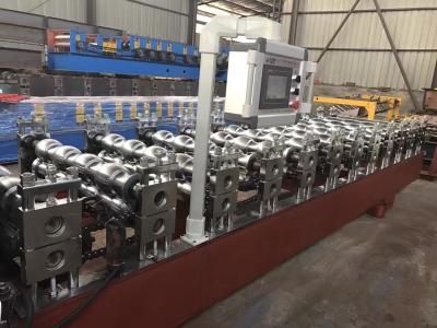 Cina Rotolo d'acciaio del pannello ondulato stile antico che forma le file della macchina 9 per l'acciaio di colore in vendita