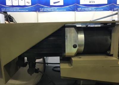 Cina L'alta velocità ha lustrato il rotolo delle mattonelle che forma la macchina, servomotore della macchina ondulata del rullo in vendita