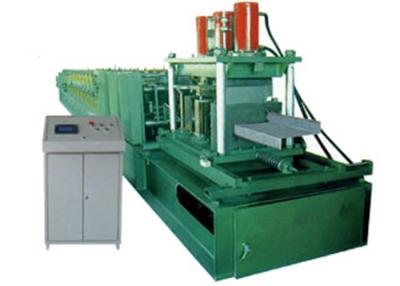 China O rolo de aço do Purlin da CZ que formam a máquina, o parafuso prisioneiro e a trilha rolam formando o minuto da máquina 9-10m/ à venda
