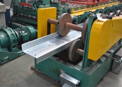 China Rolo totalmente automático do Purlin da CZ que forma a máquina para o perfil da tira do aço frio à venda