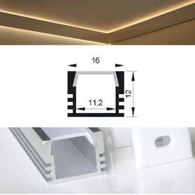 China la superficie de aluminio del canal U del PWB 5050 3528smd LED de 8m m 10m m de la forma accesoria de la tira montó perfil del Al en venta
