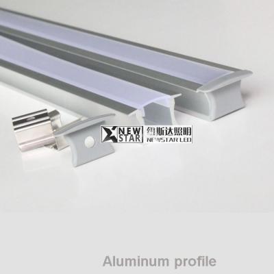 China la superficie montó el accesorio de aluminio del perfil de la forma de U usado para las tiras llevadas PWB 3528, 2835, 5050 y 5630smd de la anchura de 12m m en venta