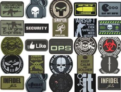 Cina Il colore tattico di Pantone della toppa del PVC Airsoft del ciclo del gancio ha impresso 2D 3D in vendita